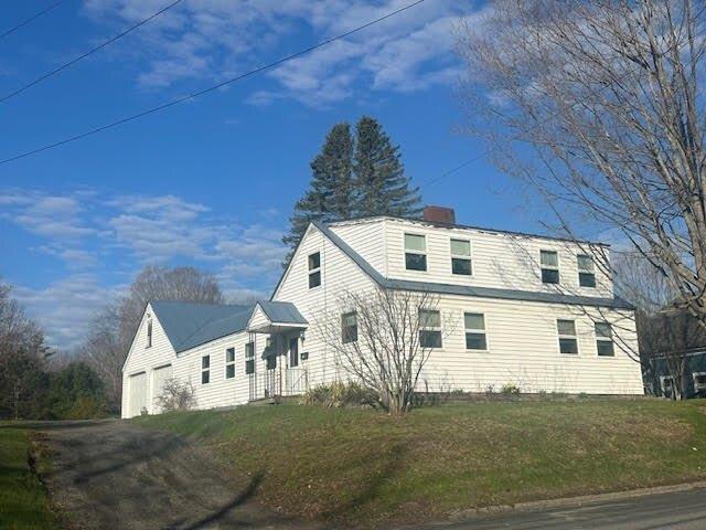 3 bedroom, Belfast ME 04915 102063954