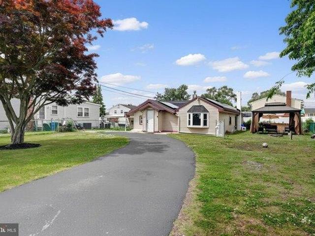 3 bedroom, Bellmawr NJ 08031 103665767