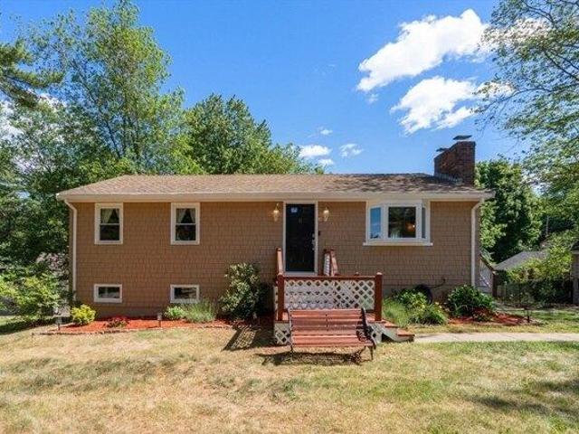 3 bedroom, Bellingham MA 02019 104791612