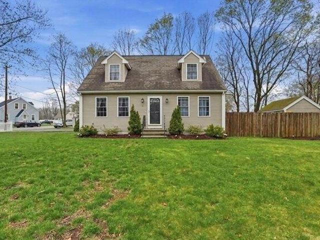 3 bedroom, Bellingham MA 02019 104832989