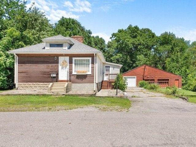 3 bedroom, Bellingham MA 02019 105106947