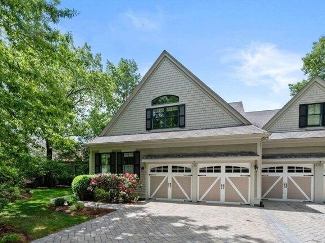 3 bedroom, Belmont MA 02478 103019475