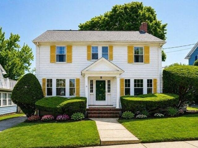 3 bedroom, Belmont MA 02478 105059805