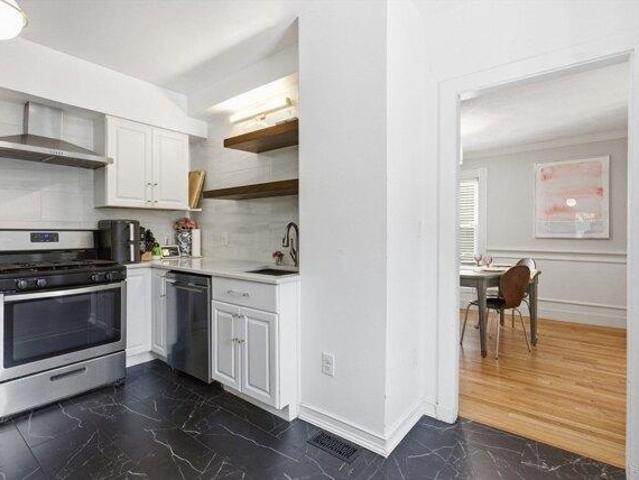 3 bedroom, Belmont MA 02478 105113266