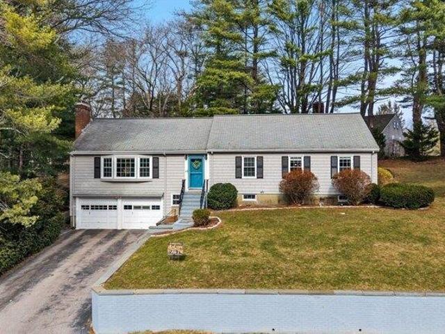 3 bedroom, Belmont MA 02478 LS102315511