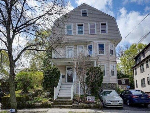 3 bedroom, Belmont MA 02478 LS102669122