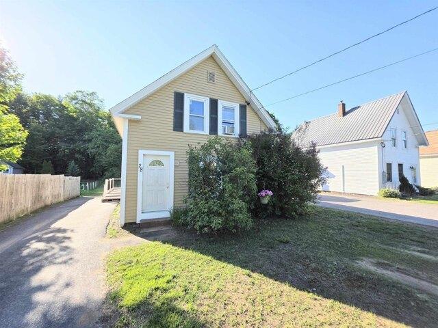 3 bedroom, Belmont NH 03220 104791789