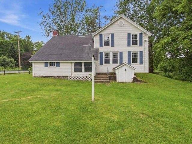 3 bedroom, Bennington VT 05201 104571428