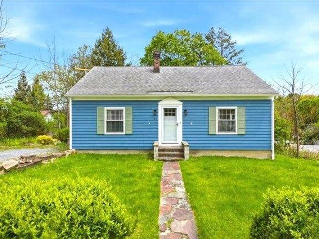 3 bedroom, Bennington VT 05201 LS103071004