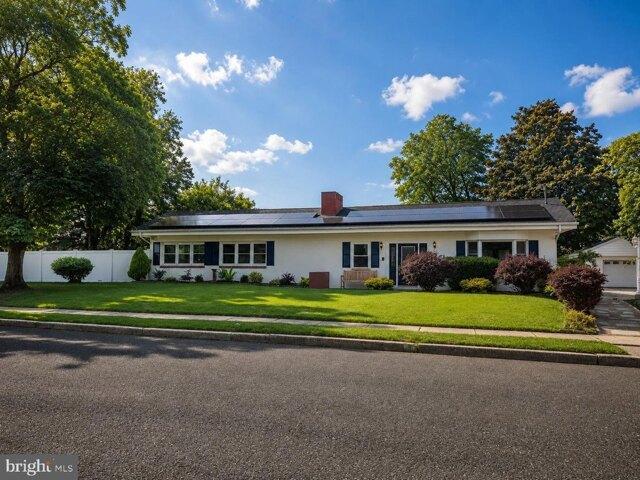3 bedroom, Berlin NJ 08009 102800664