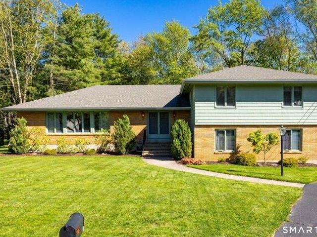 3 bedroom, Berlin CT 06037 102446586