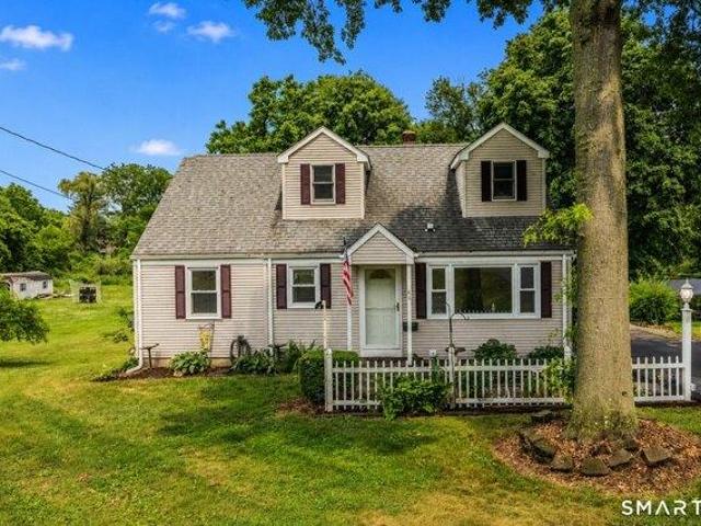 3 bedroom, Berlin CT 06037 103929411