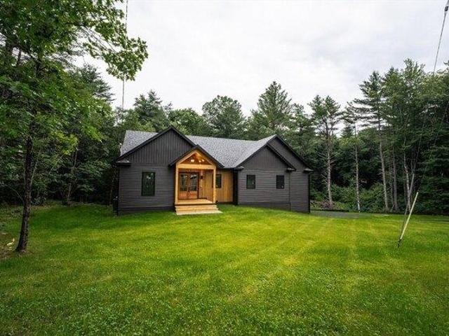 3 bedroom, Bernardston MA 01337 104851056