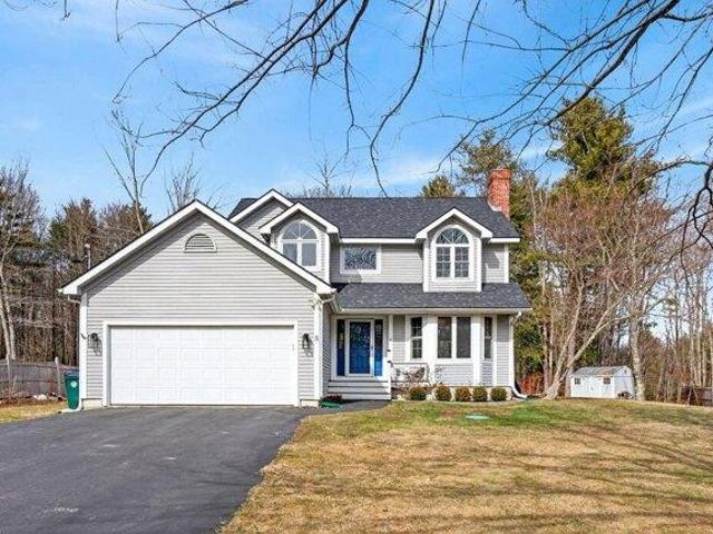 3 bedroom, Biddeford ME 04005 102282620