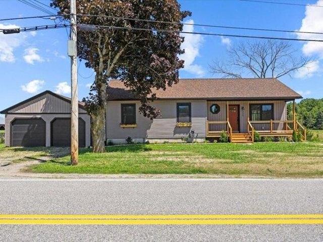 3 bedroom, Biddeford ME 04005 105116823