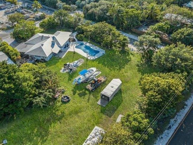 3 bedroom, Big Pine Key FL 33043 88348030