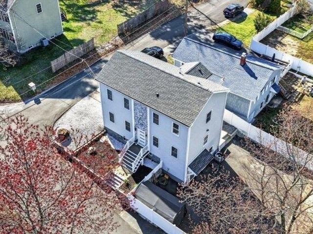 3 bedroom, Billerica MA 01821 LS102670275