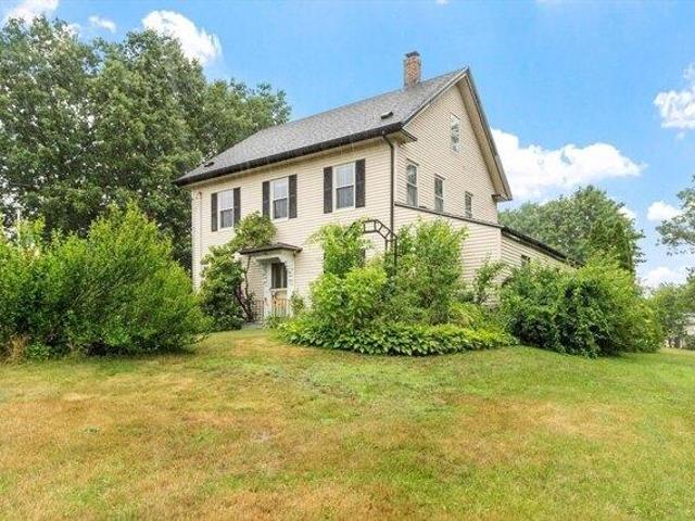 3 bedroom, Billerica MA 01821 104833015