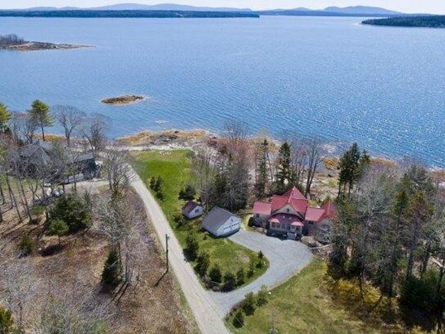 3 bedroom, Blue Hill ME 04614 104655851