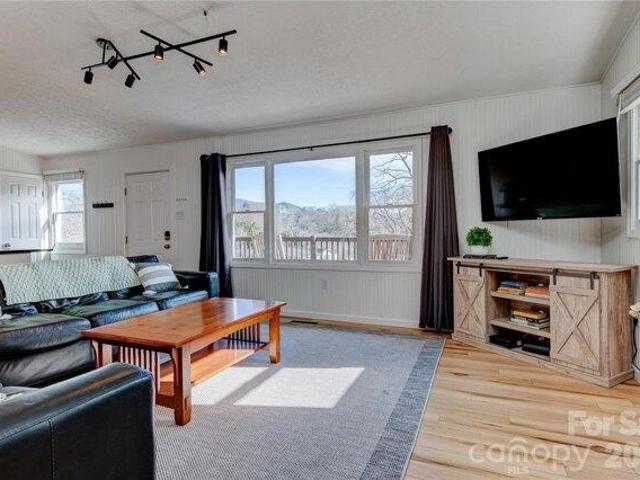 3 bedroom, Black Mountain NC 28711 103605396