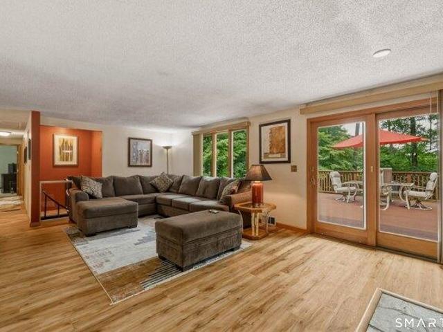 3 bedroom, Bloomfield CT 06002 104541867
