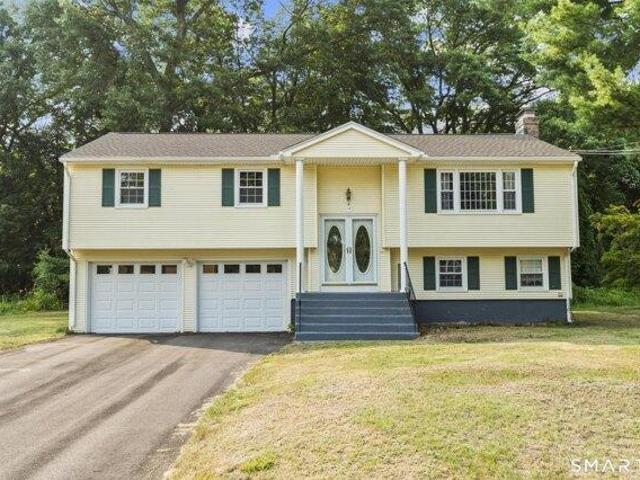 3 bedroom, Bloomfield CT 06002 104850272