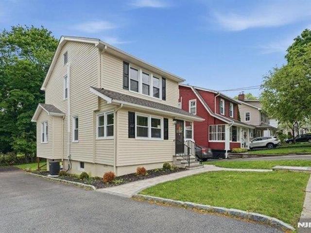 3 bedroom, Bloomfield NJ 07003 102584034