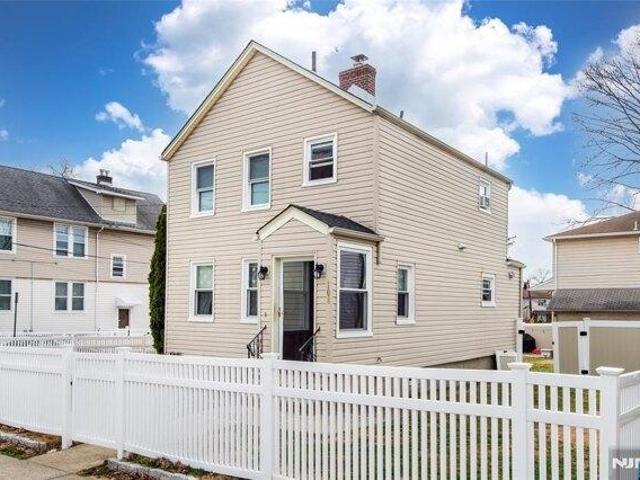3 bedroom, Bloomfield NJ 07003 102258702