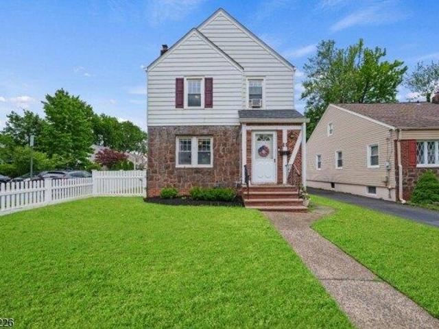 3 bedroom, Bloomfield NJ 07003 104655164