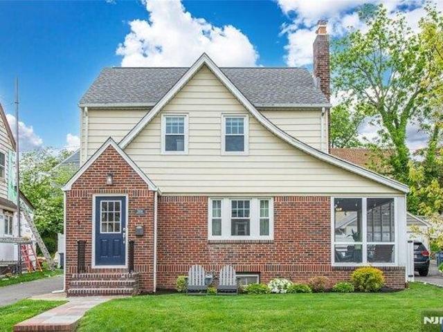 3 bedroom, Bloomfield NJ 07003 LS102281273