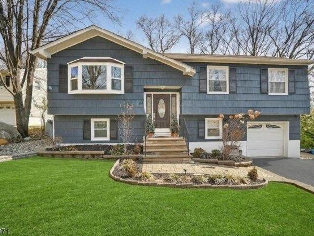 3 bedroom, Bloomingdale NJ 07403 LS102346742