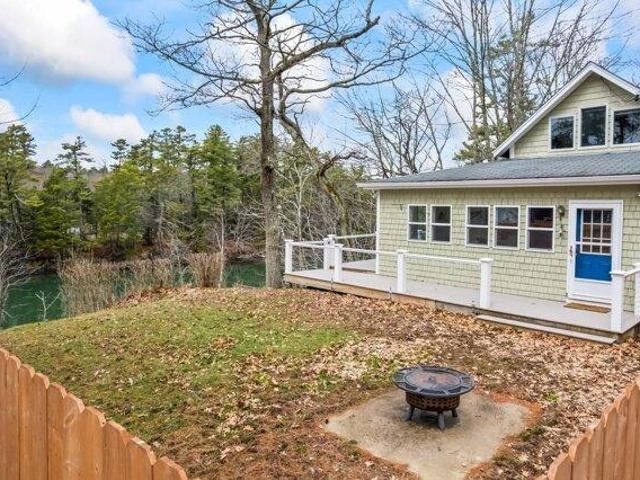 3 bedroom, Brunswick ME 04011 102410198