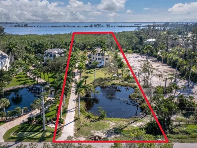 3 bedroom, Bradenton FL 34209 102520271
