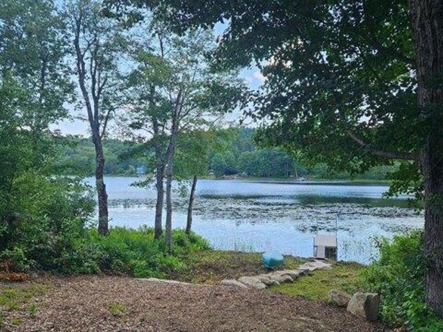 3 bedroom, Bradford NH 03221 104790359