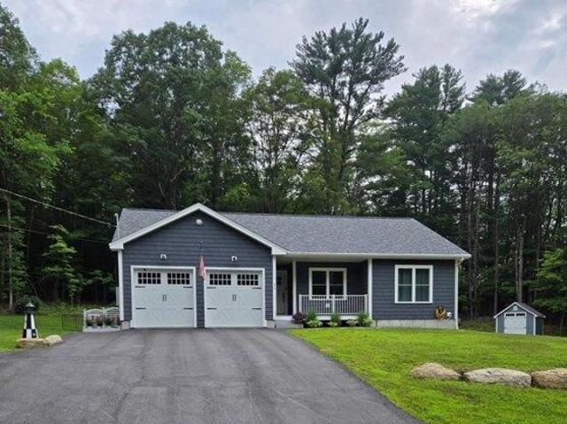 3 bedroom, Bradford NH 03221 102827967