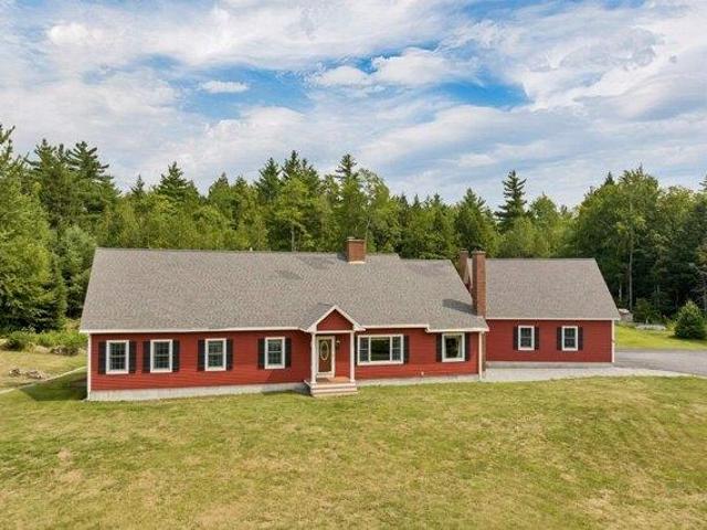 3 bedroom, Bradford NH 03221 LS102444595