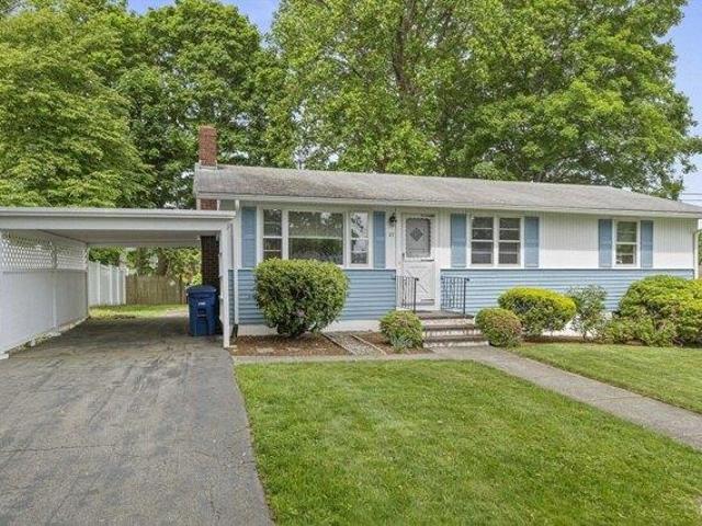 3 bedroom, Braintree MA 02184 103019018