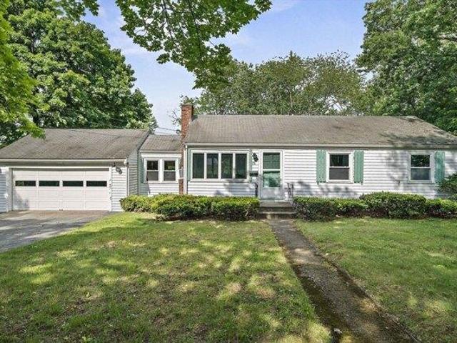 3 bedroom, Braintree MA 02184 103663540