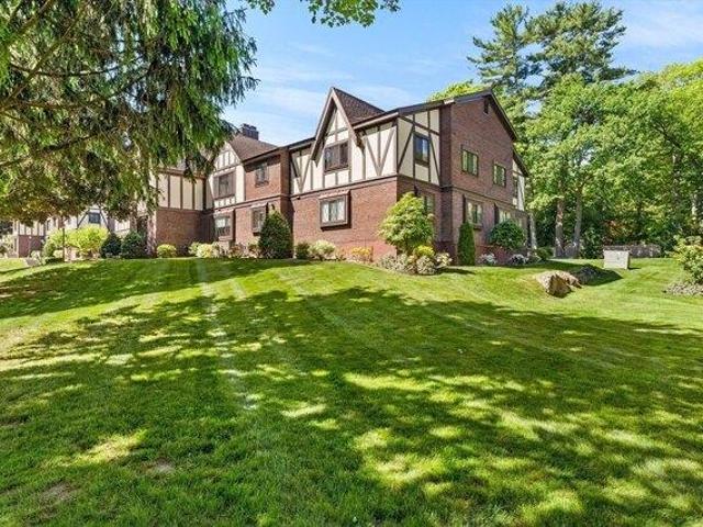 3 bedroom, Braintree MA 02184 105082518