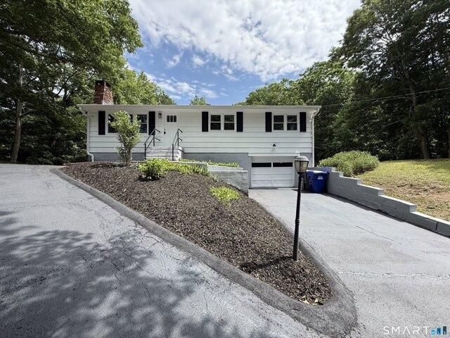 3 bedroom, Branford CT 06405 104330892