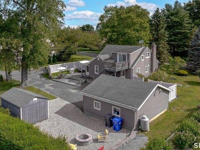 3 bedroom, Branford CT 06405 105113988