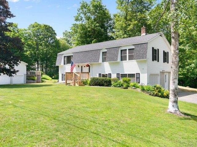 3 bedroom, Brattleboro VT 05301 104009908