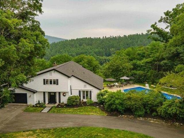 3 bedroom, Brattleboro VT 05301 104265887
