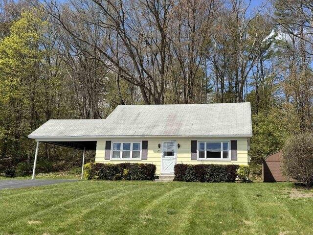 3 bedroom, Brattleboro VT 05301 104442987