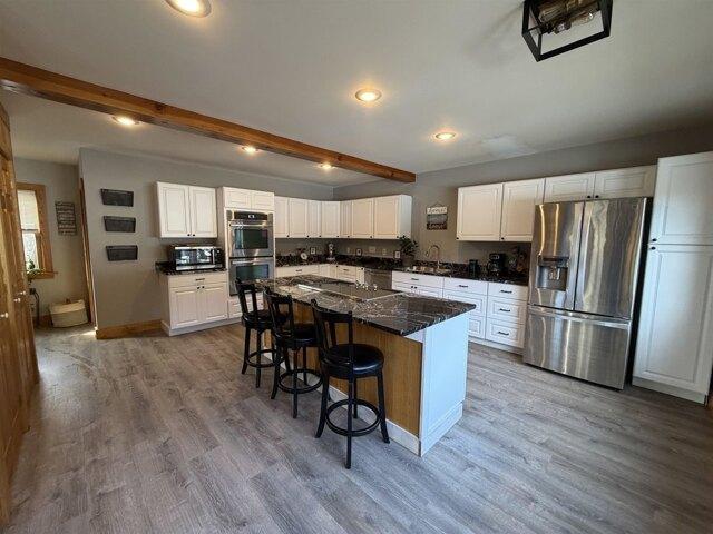 3 bedroom, Brattleboro VT 05301 102213293