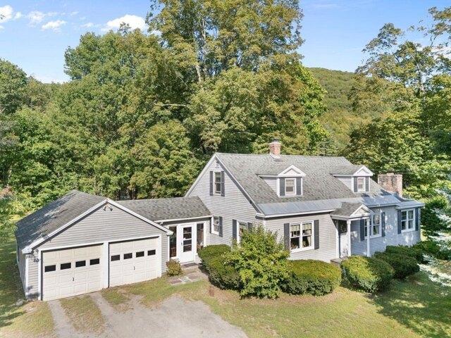 3 bedroom, Brattleboro VT 05301 102409082