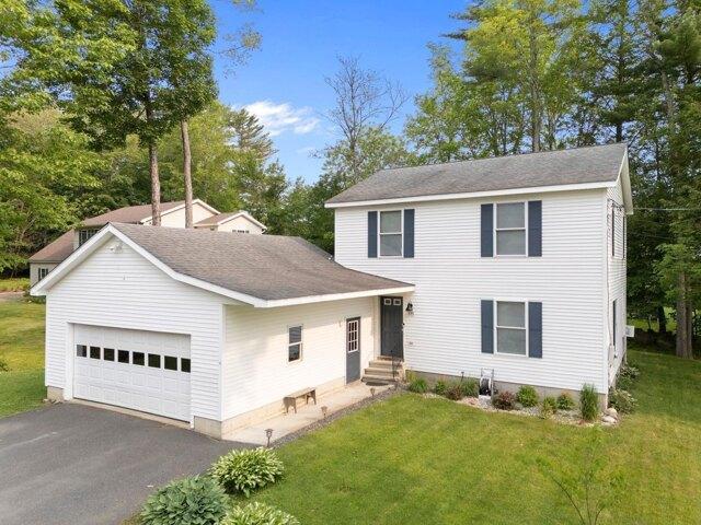 3 bedroom, Brattleboro VT 05301 102478576