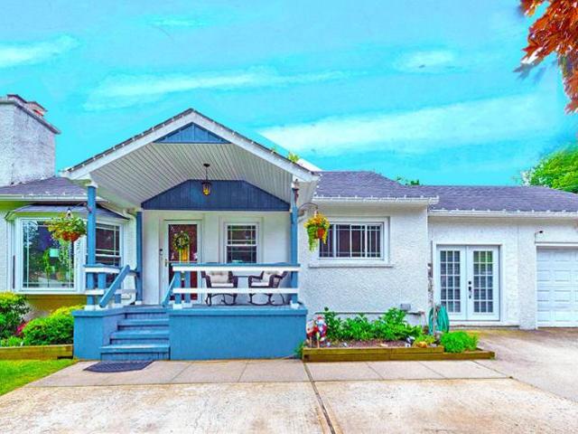 3 bedroom, BRENTWOOD NY 11717 LS103033139