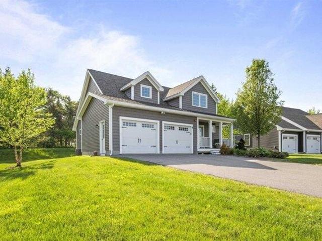 3 bedroom, Brentwood NH 03833 104151461