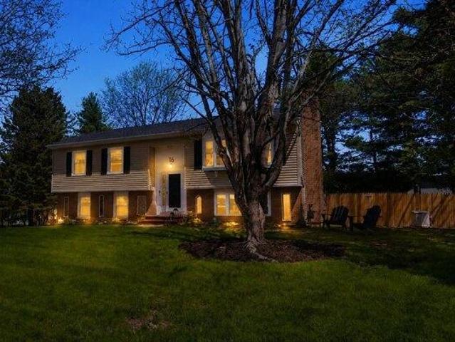 3 bedroom, Brewer ME 04412 103222580